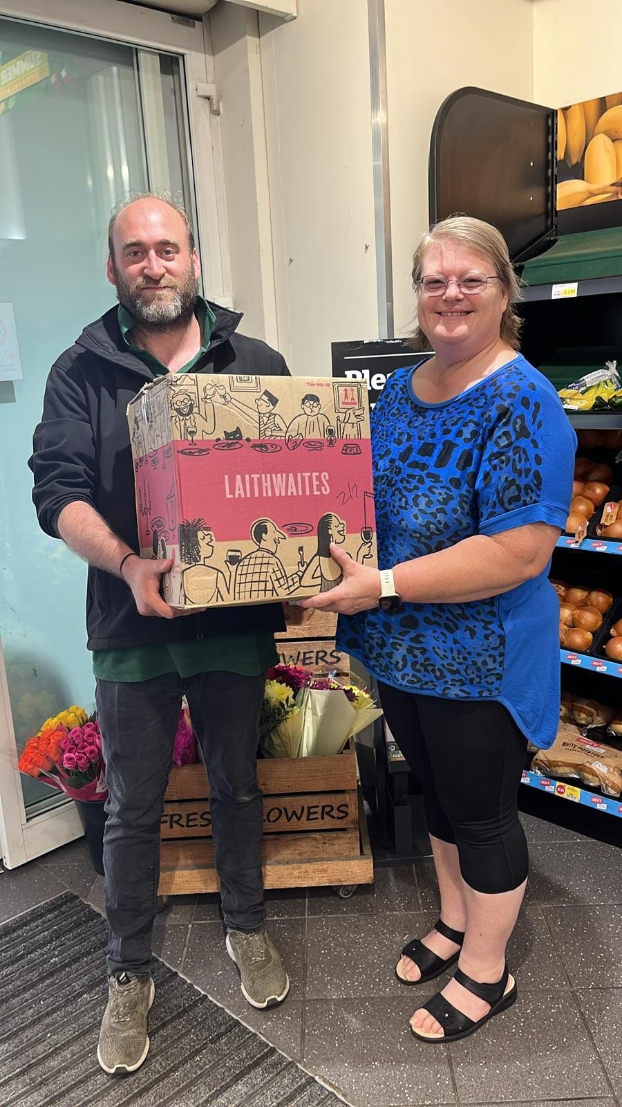 Three Mile Cross Store | Fraser's Budgens